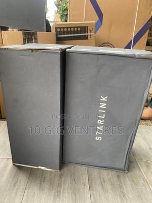 UTR-211 Starlink Satellite Router, Base, Power Supply Cables in ...