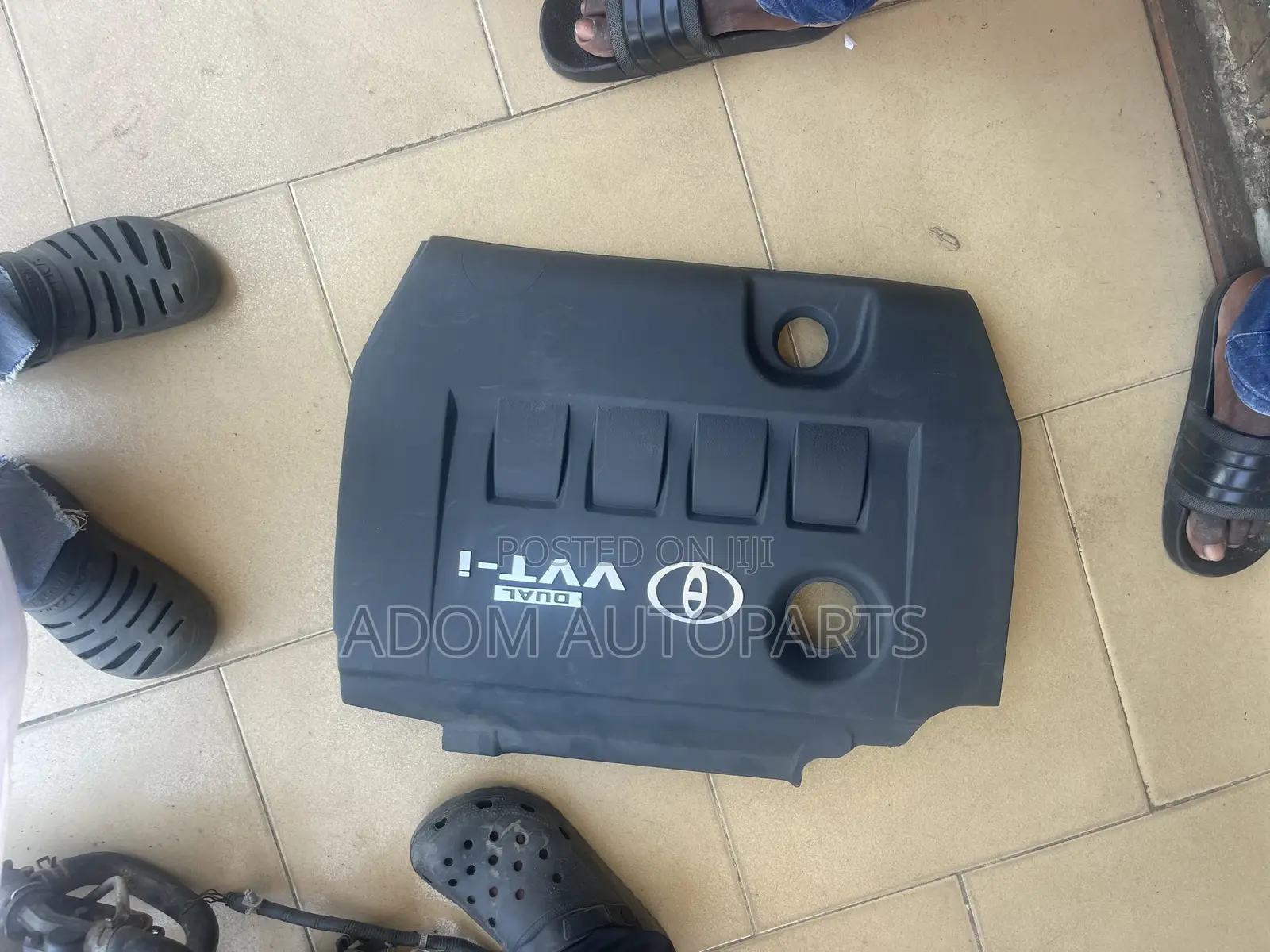 Toyota Corolla Engine Cover 2009 2010 2011 2012 in Abossey Okai ...