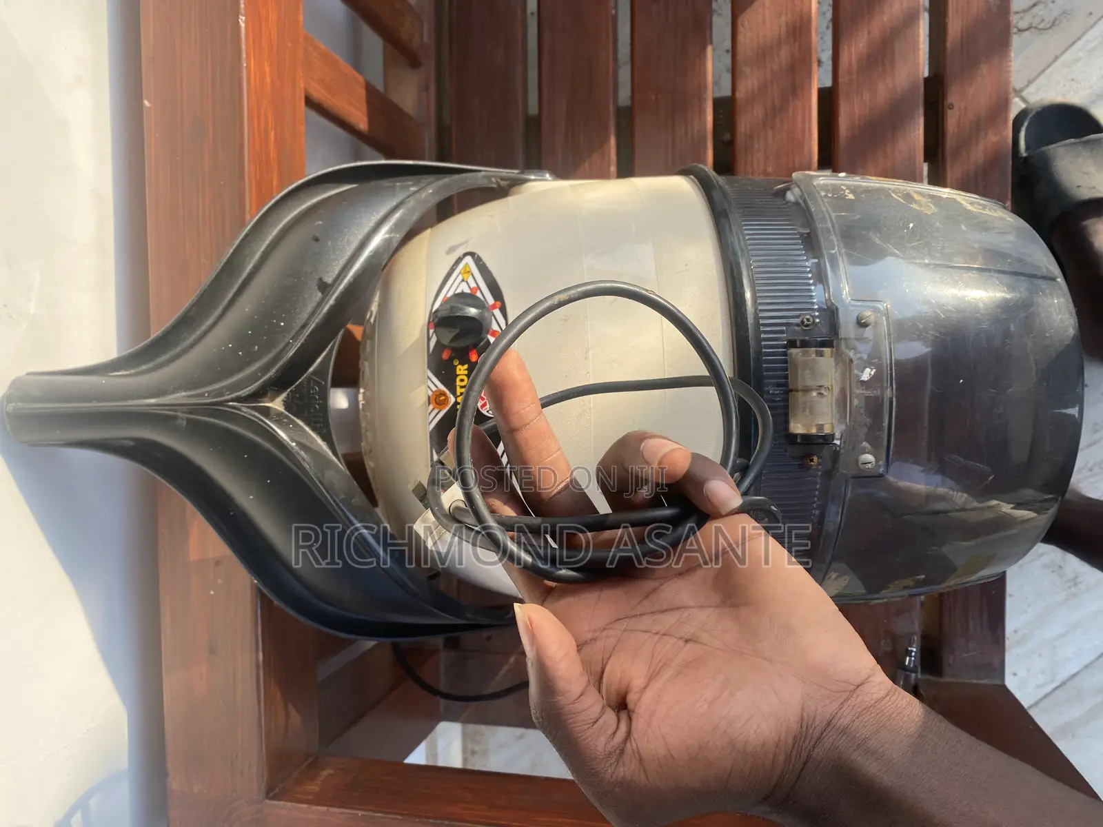 Salon Standing Hair Dryer in Ga West Municipal - Salon & Beauty ...