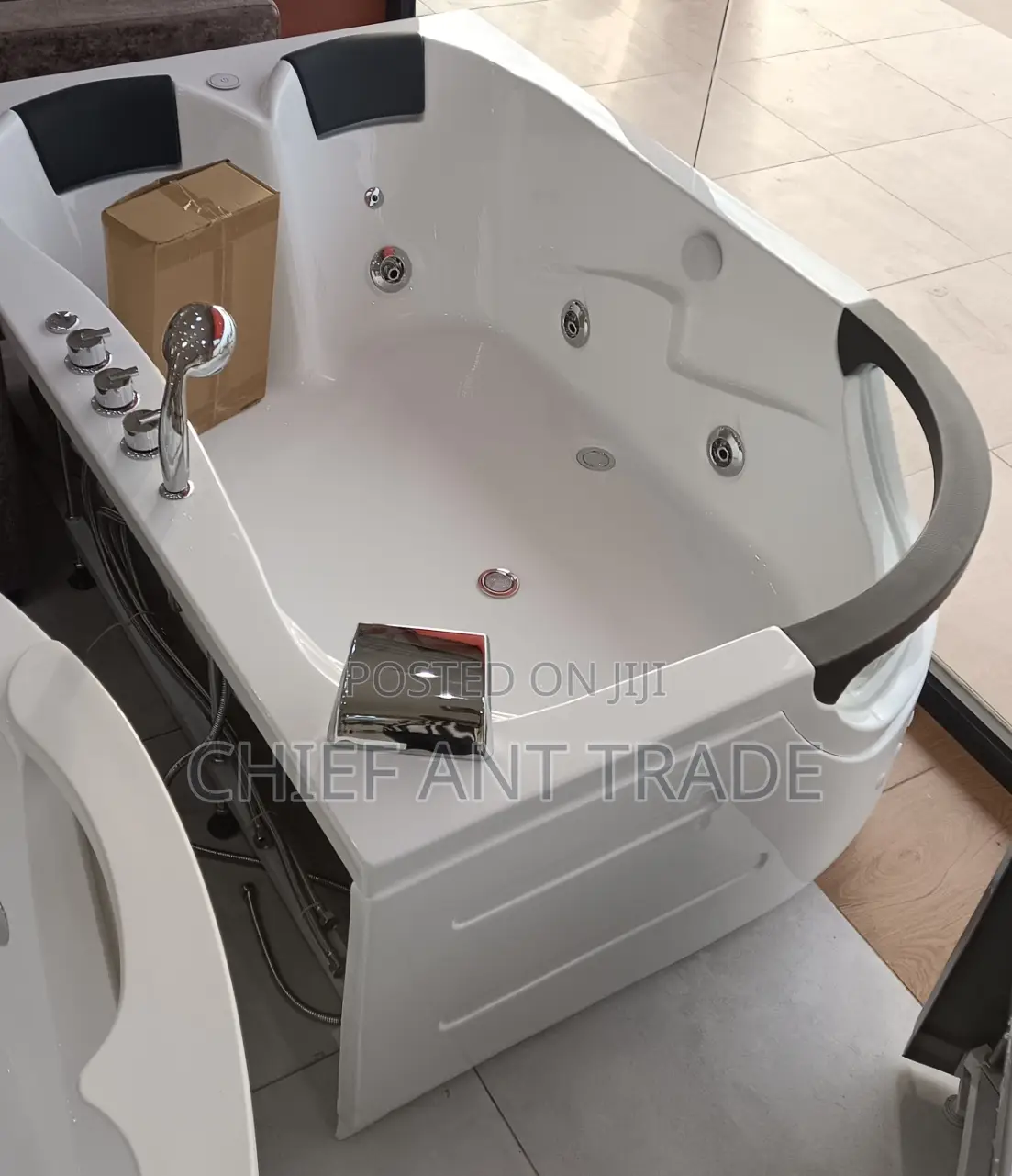 Bluetooth Massaging Jacuzzi Bath. TLP-665 in Achimota - Plumbing ...