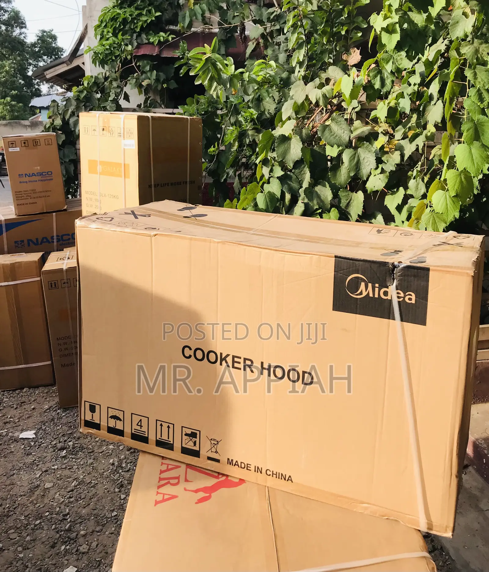 Durable Midea 90cm Range Hood With Push Bottom(Silver) in Adabraka ...