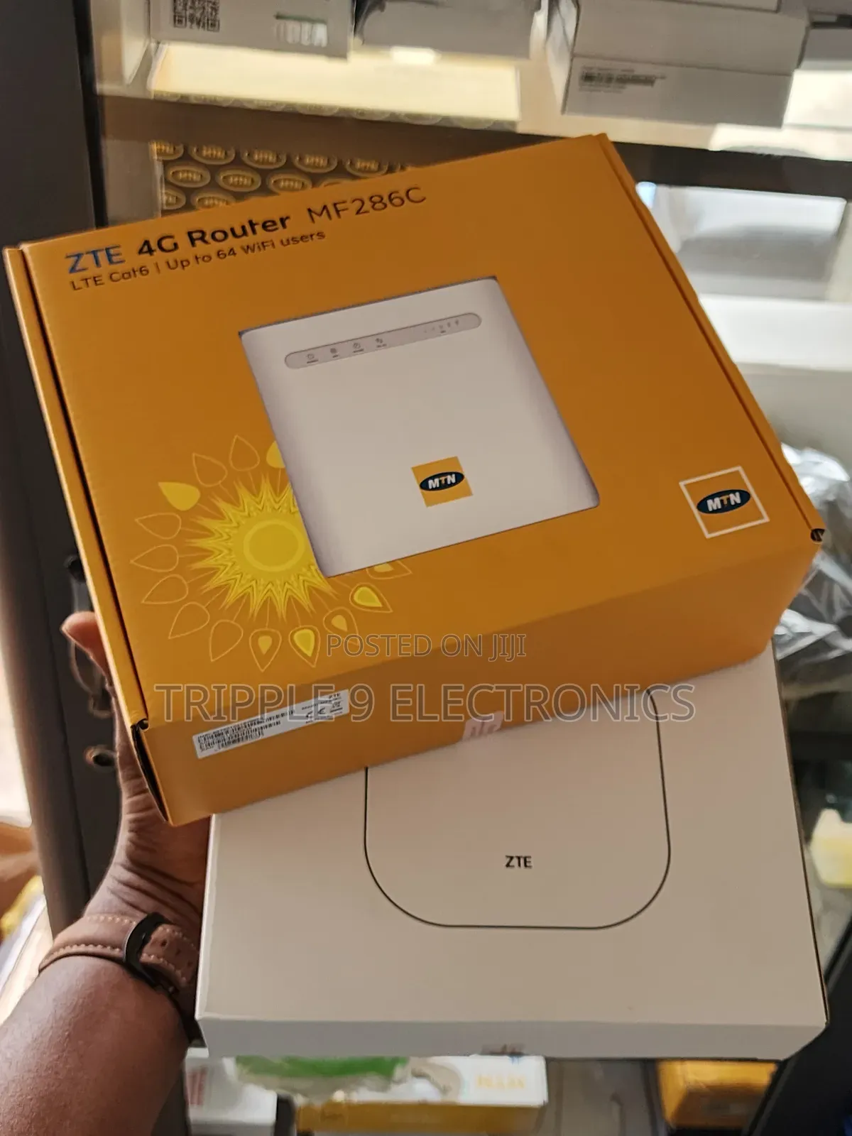 Brand New Router With Antenna Only in Accra Metropolitan - Networking ...