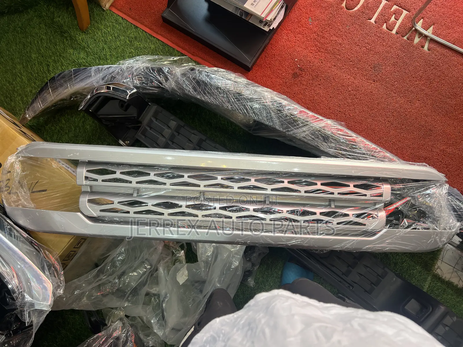 Toyota FJ Cruiser 2007-2023 Front Grille in Abossey Okai - Vehicle ...