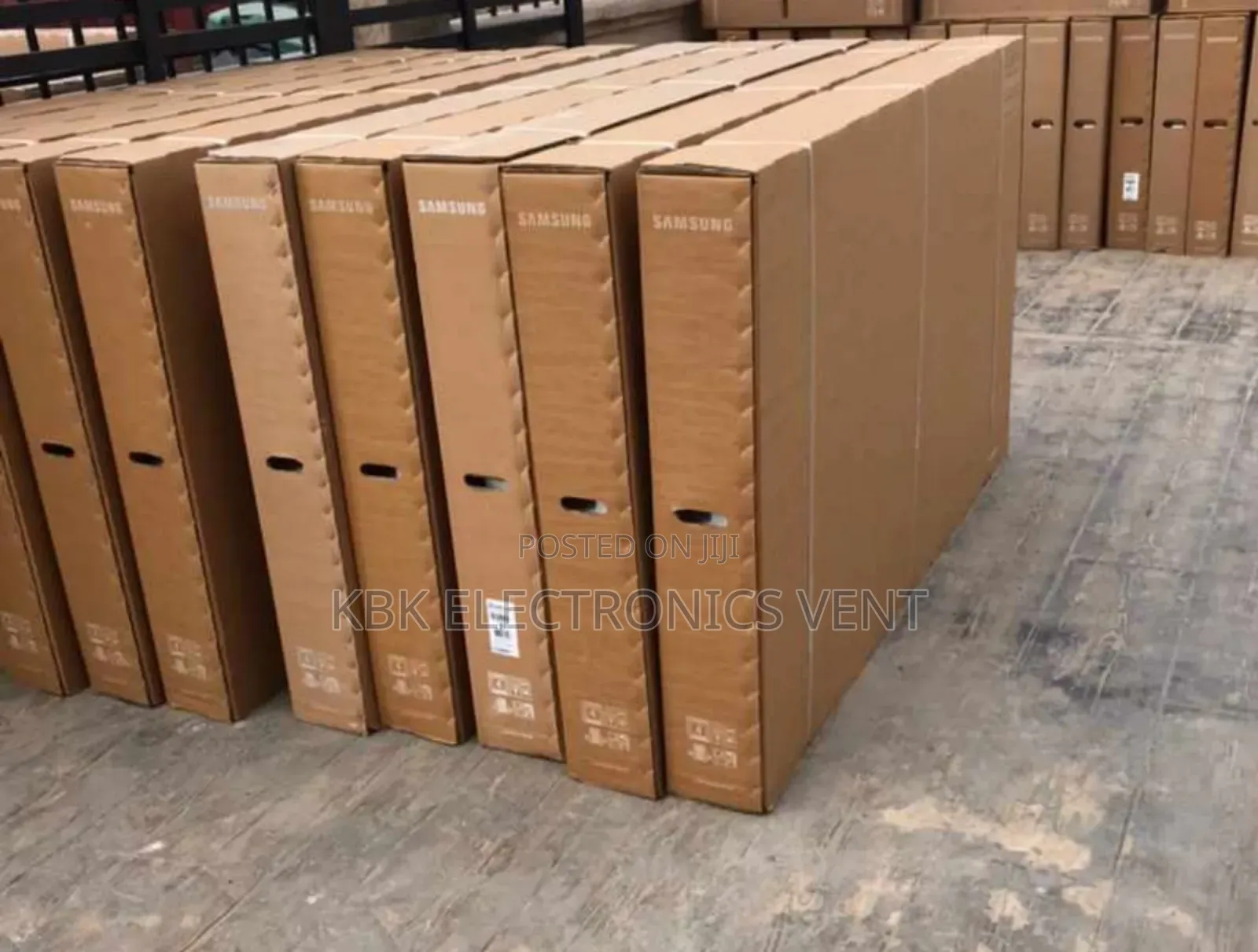 Samsung 98inchs Smart UHD Satellite Digital Led Tv in Achimota - TV ...