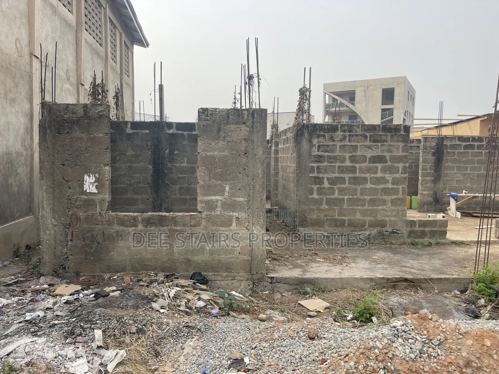 3 Bedrooms Uncompleted Building Setting on Half Plot 4 Sale in Teshie ...