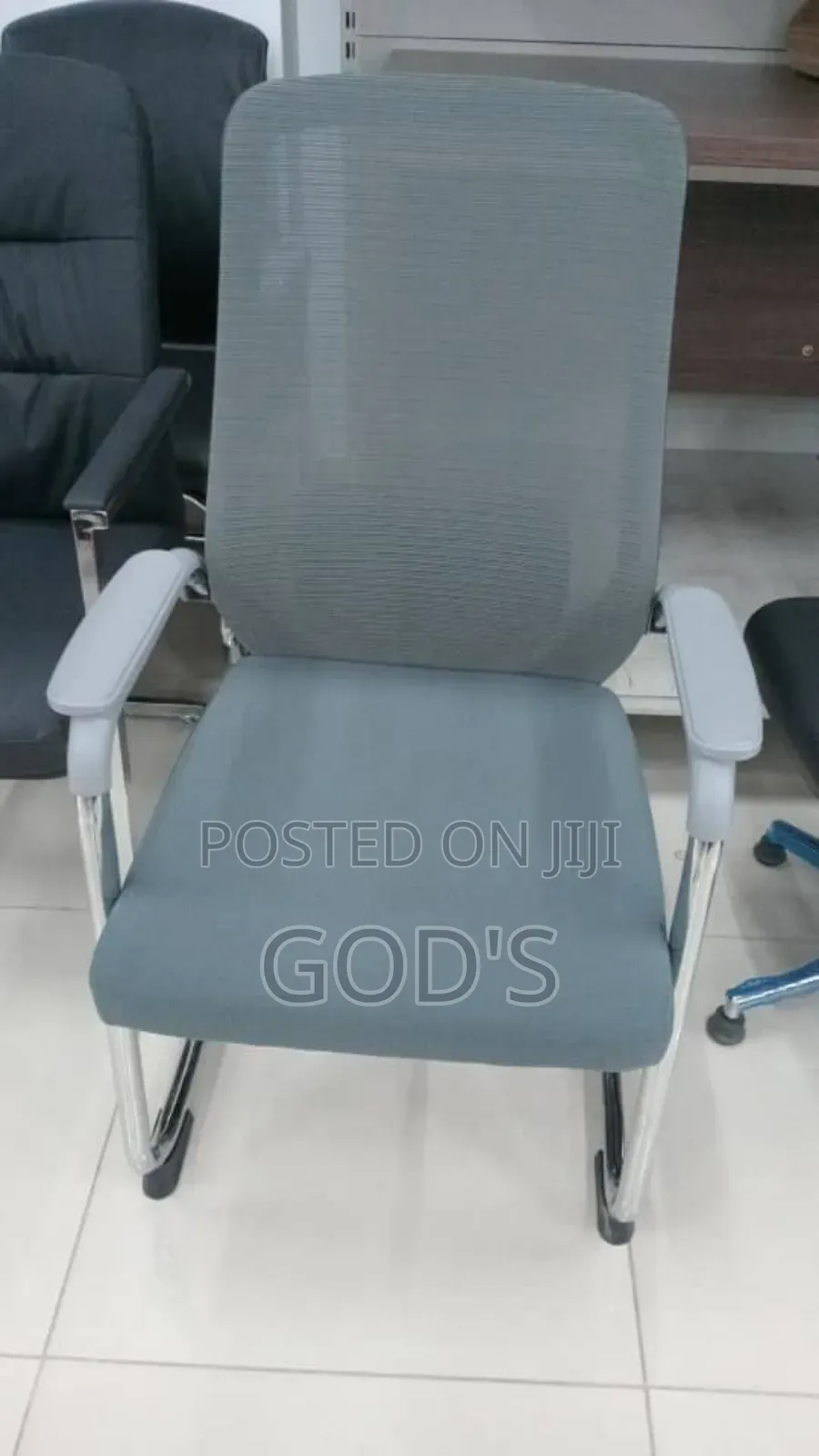 Visitors Chair Dolomn in Accra Metropolitan - Furniture, God's Favorite ...