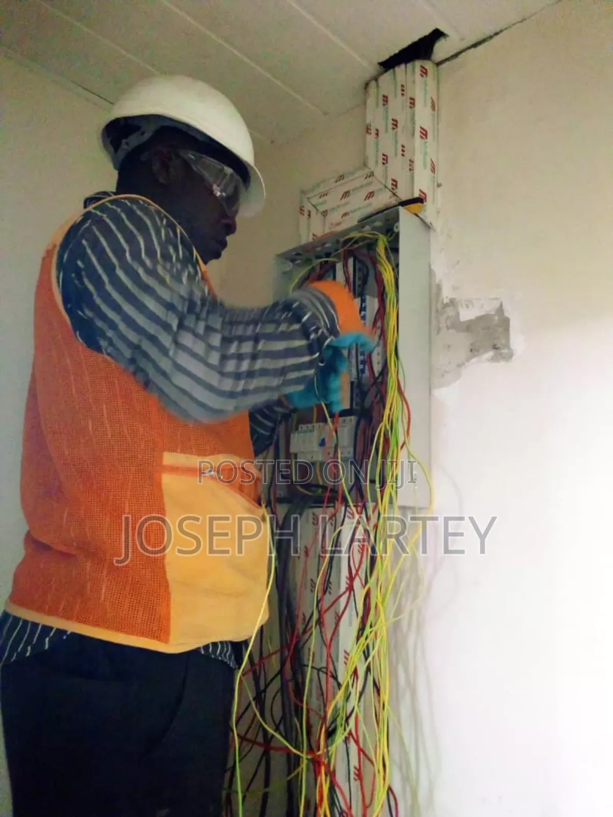 Professional Eletrician in Lapaz - Building & Trade Services, Joseph ...
