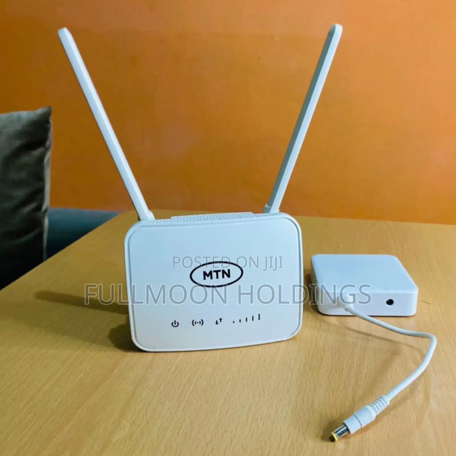 MTN Universal Broadband 4g Router + Backup Battery - White in Kumasi ...