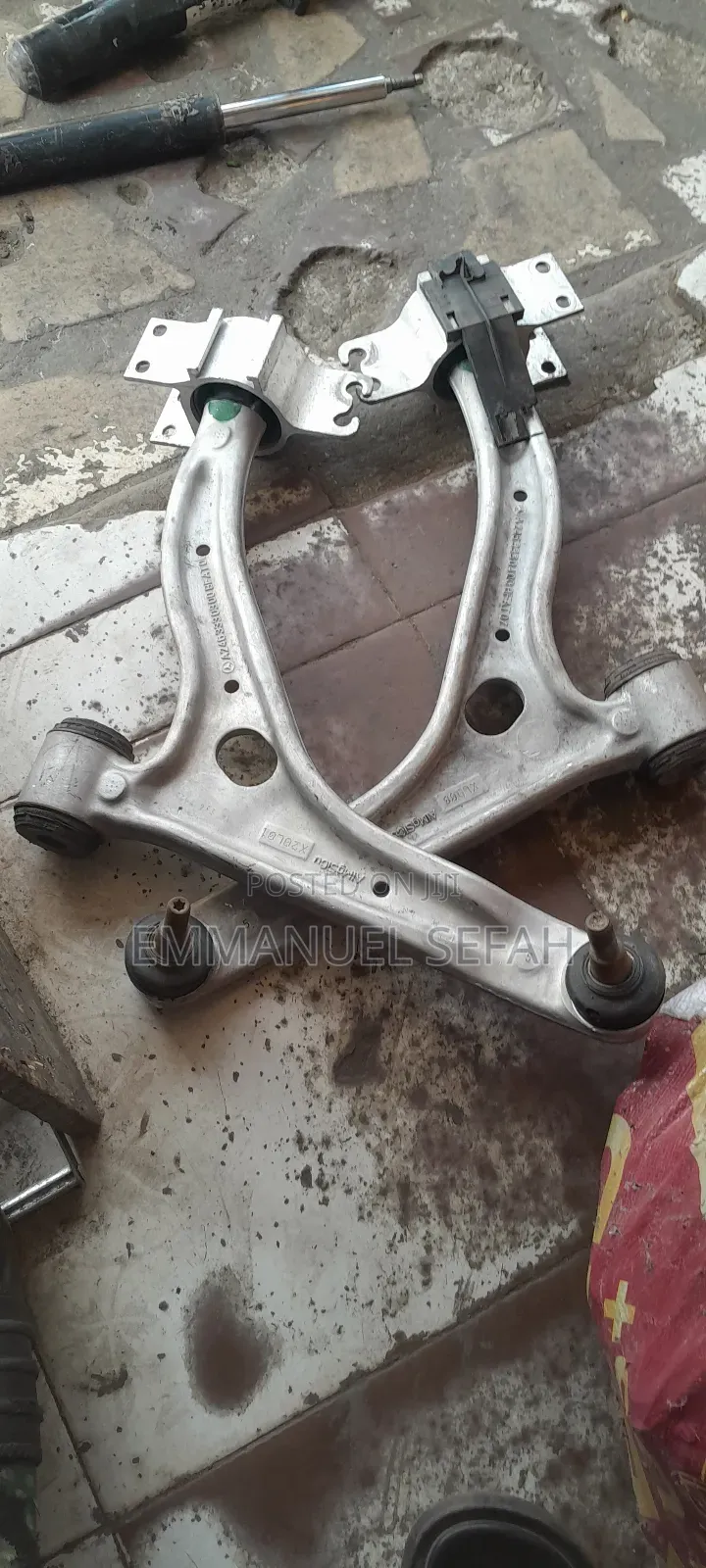Mercedes Benz CLA Low Arm in Abossey Okai - Vehicle Parts & Accessories ...