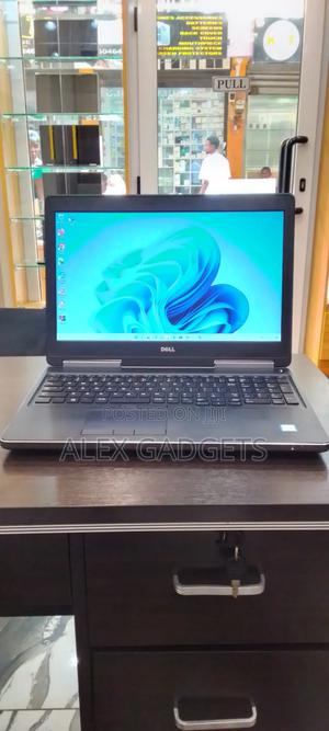 Laptop Dell Precision 7520 8GB Intel Xeon SSD 256GB in Circle - Laptops ...