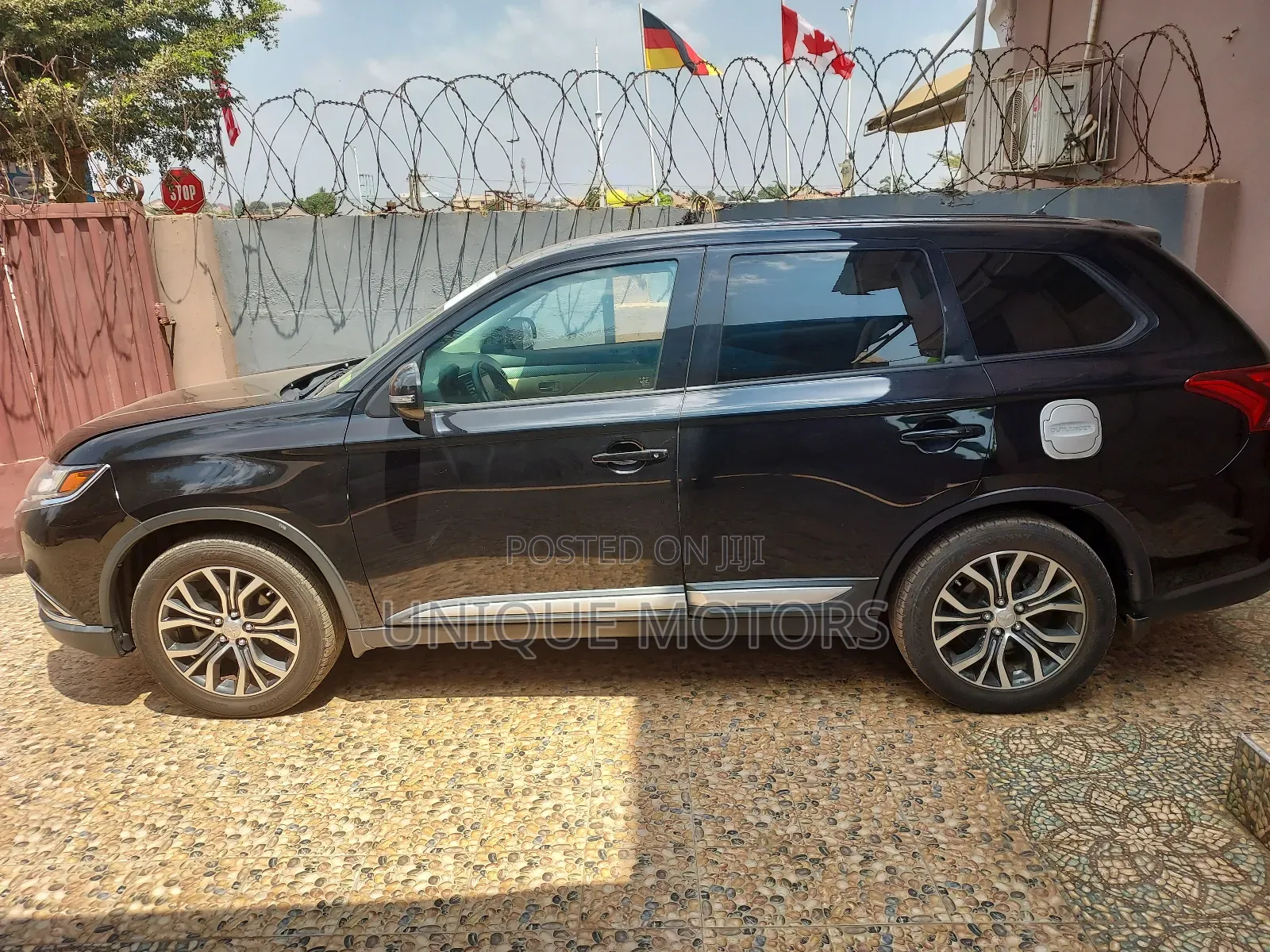 Mitsubishi Outlander 2016 Black in Accra Metropolitan - Cars, Gideon ...