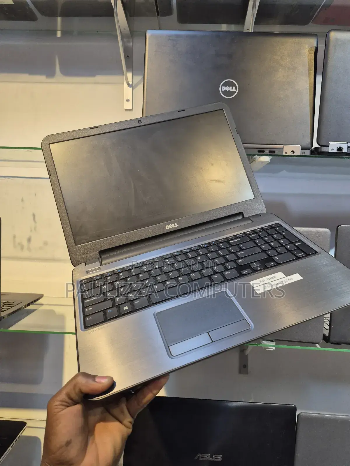 Laptop Dell Inspiron 15 8GB Intel Core i7 HDD 500GB in Airport Residential Area - Laptops ...