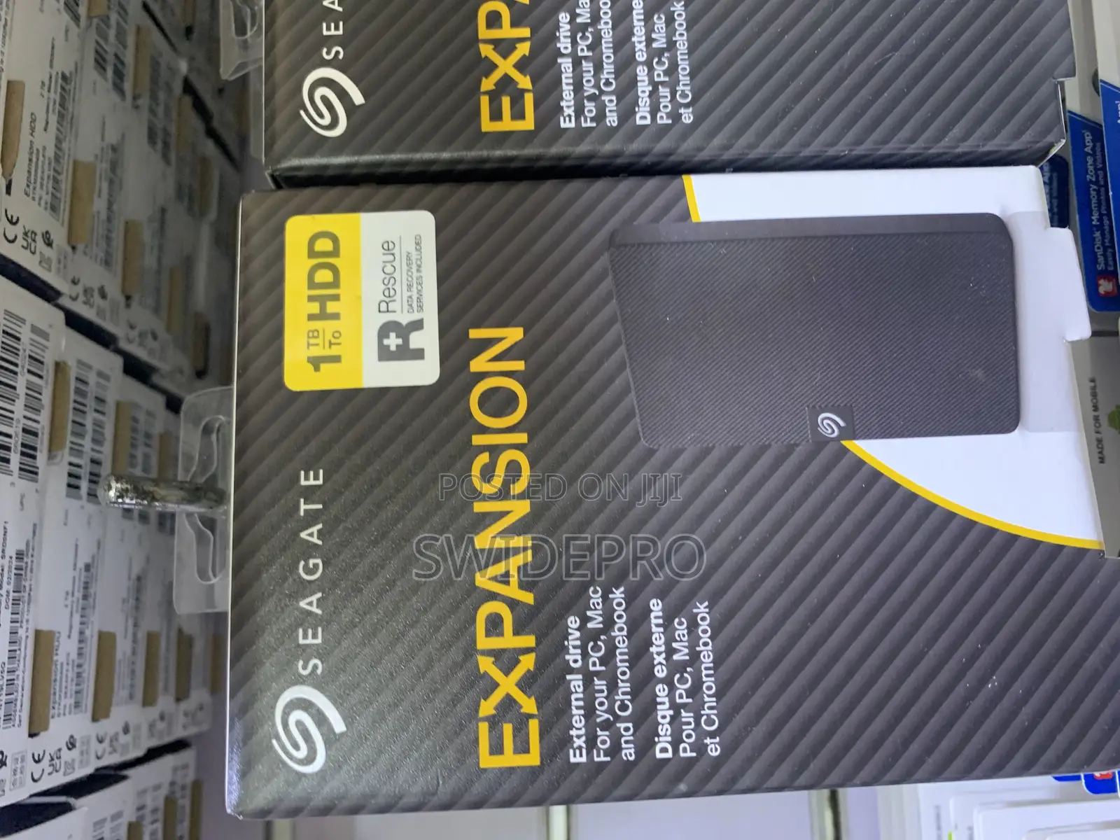 1tb Seagate Expansion External Hard Drives HDD in Circle - Computer ...