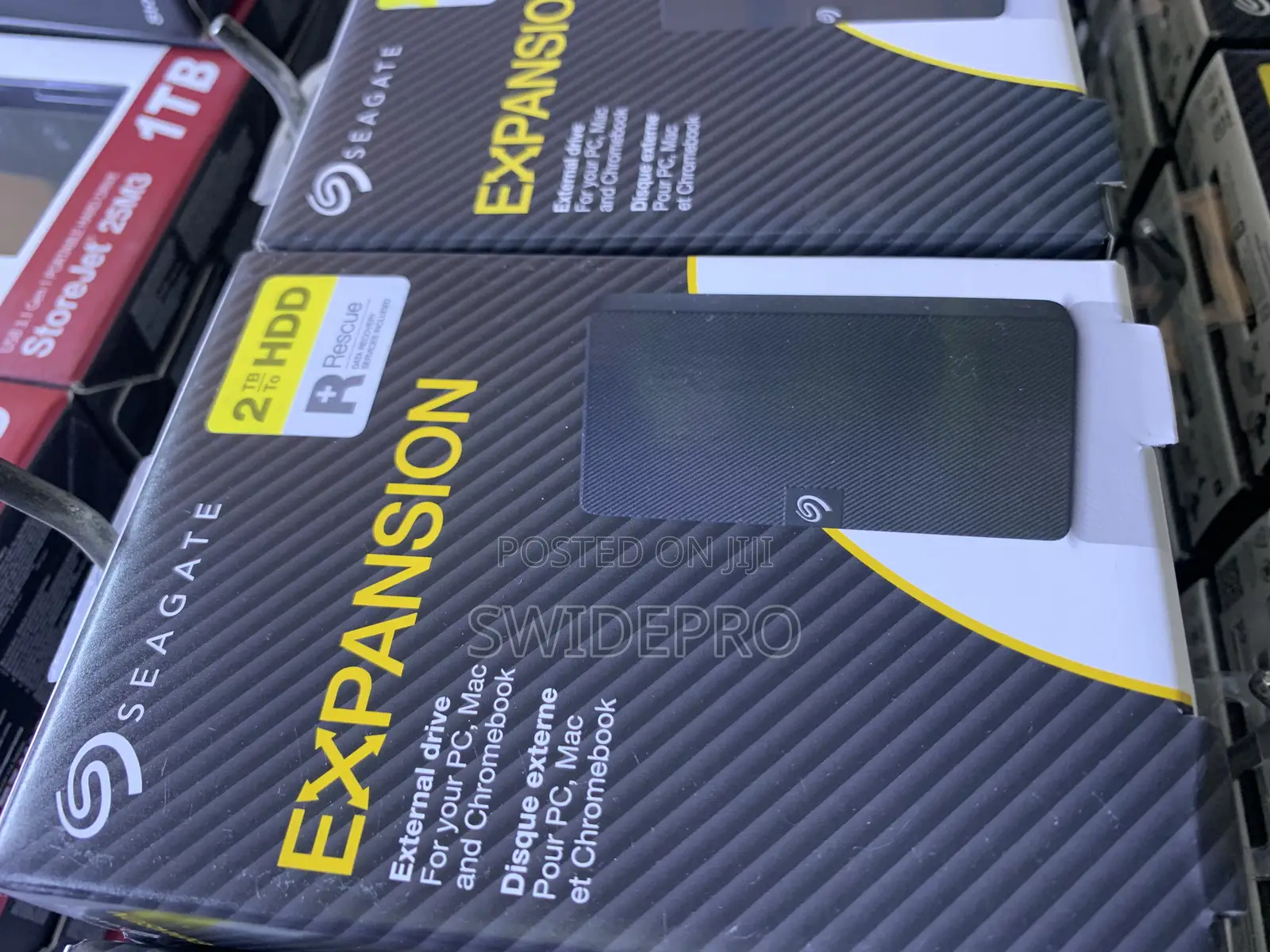 2tb Seagate Expansion External Hard Drives HDD in Circle - Computer ...