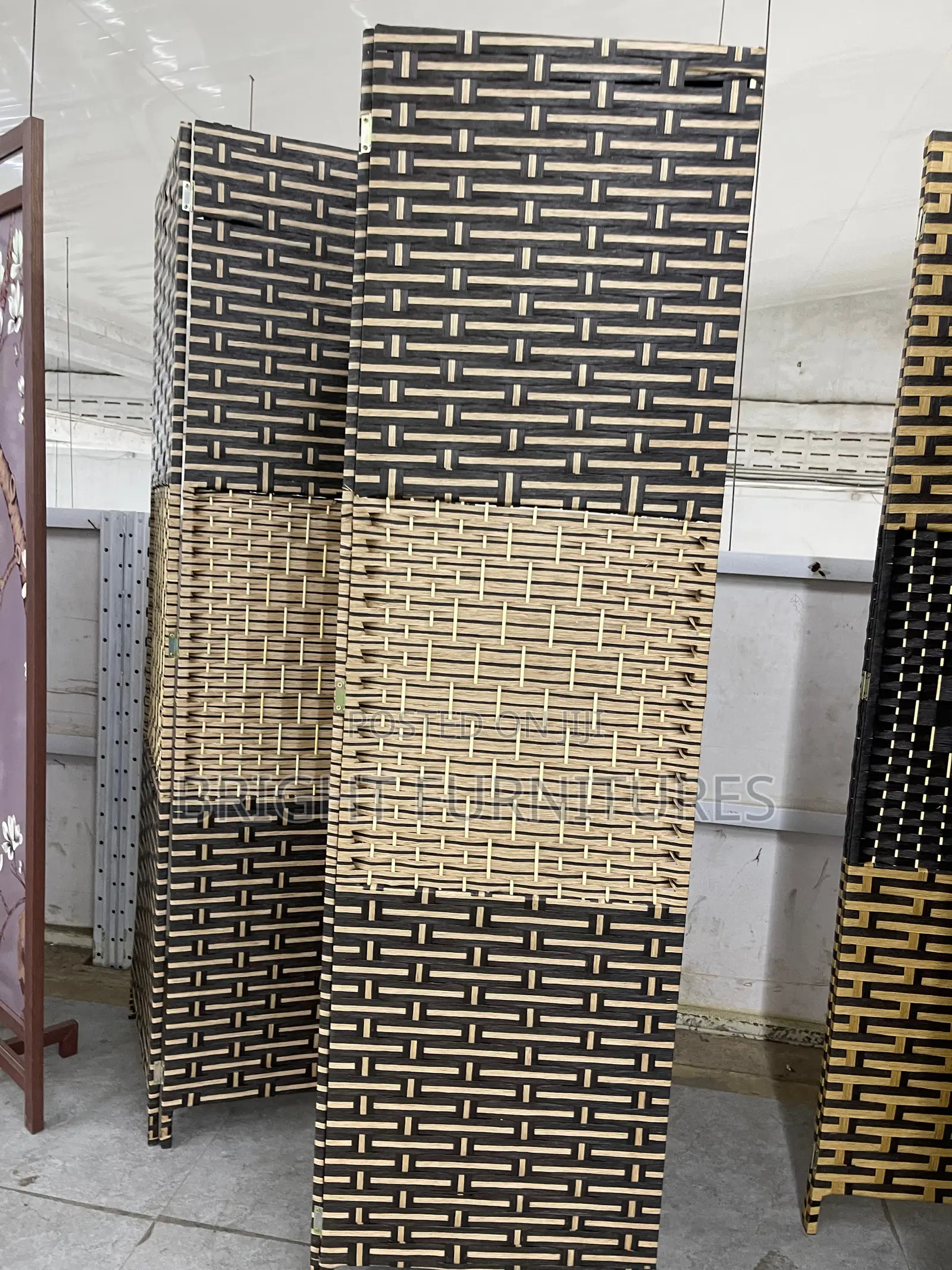 Luxury 4panel Screen Room Divider in Tema Metropolitan - Furniture ...