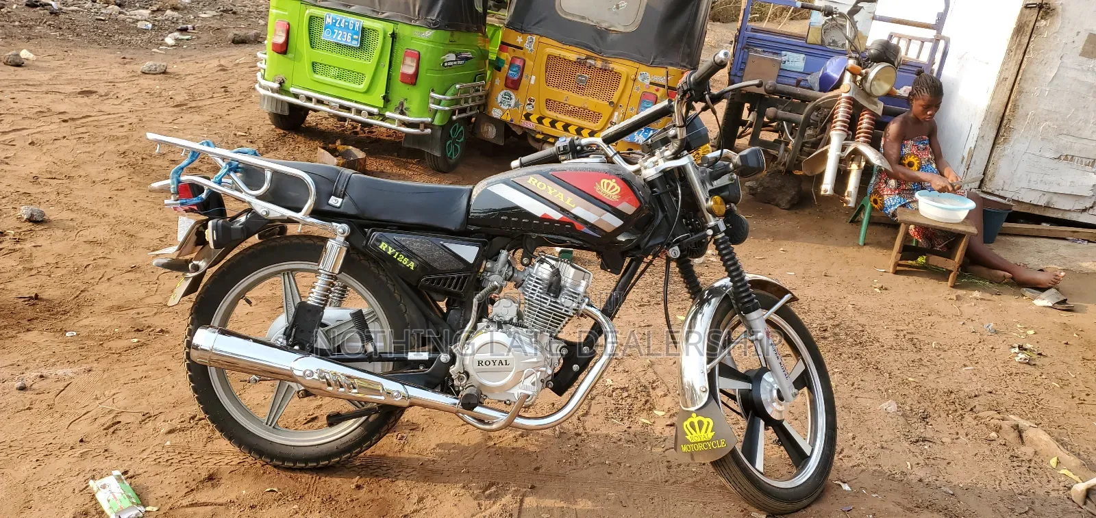 Royal Motorcycle 2024 Black in Tema Metropolitan - Motorbikes ...