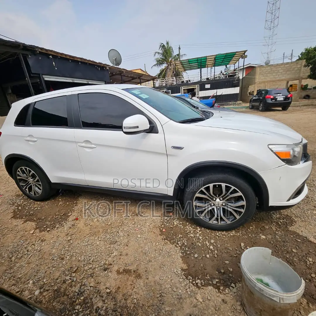 Mitsubishi Outlander 2017 White in Accra Metropolitan - Cars, Kofi ...