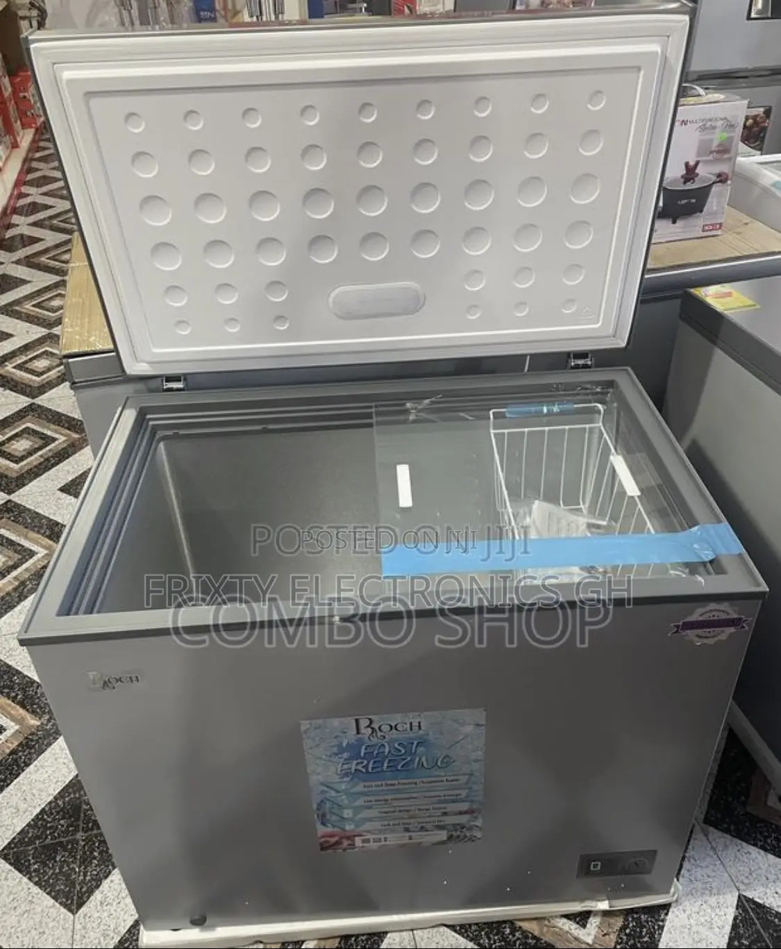 Great Chilling Roch 251l Chest Freezer in Accra Metropolitan - Kitchen ...