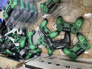 Original Sony Dualshock4 Controller in Circle - Video Game Consoles ...