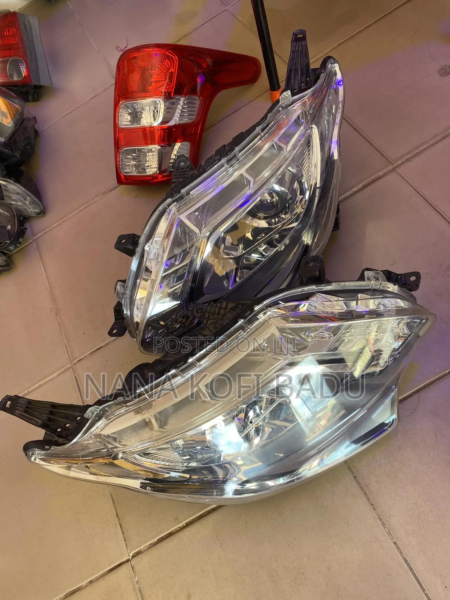 Mitsubishi L200 2015-2018 Headlight Spec in Abossey Okai - Vehicle ...