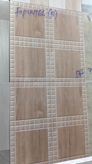 Compound Tiles 40 X 40 in Accra Metropolitan - Building Materials ...