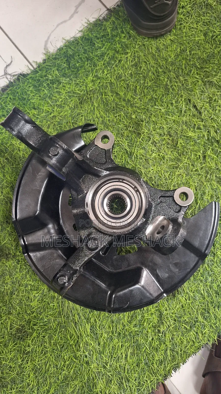 Toyota Corolla Front Hub in Abossey Okai - Vehicle Parts & Accessories ...