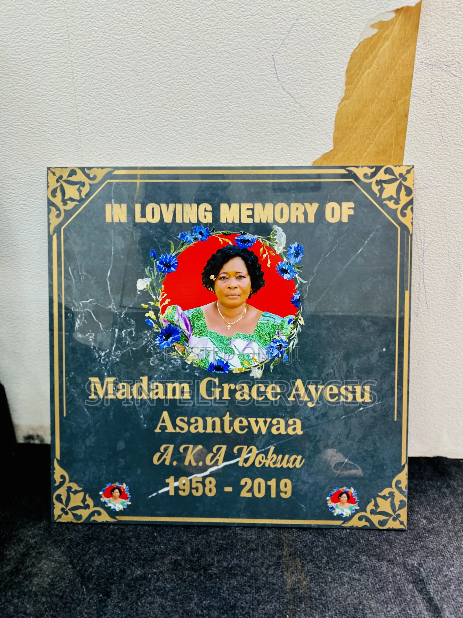 Memorial , Ceremony Building Grave Plaque in Dome - Manufacturing ...