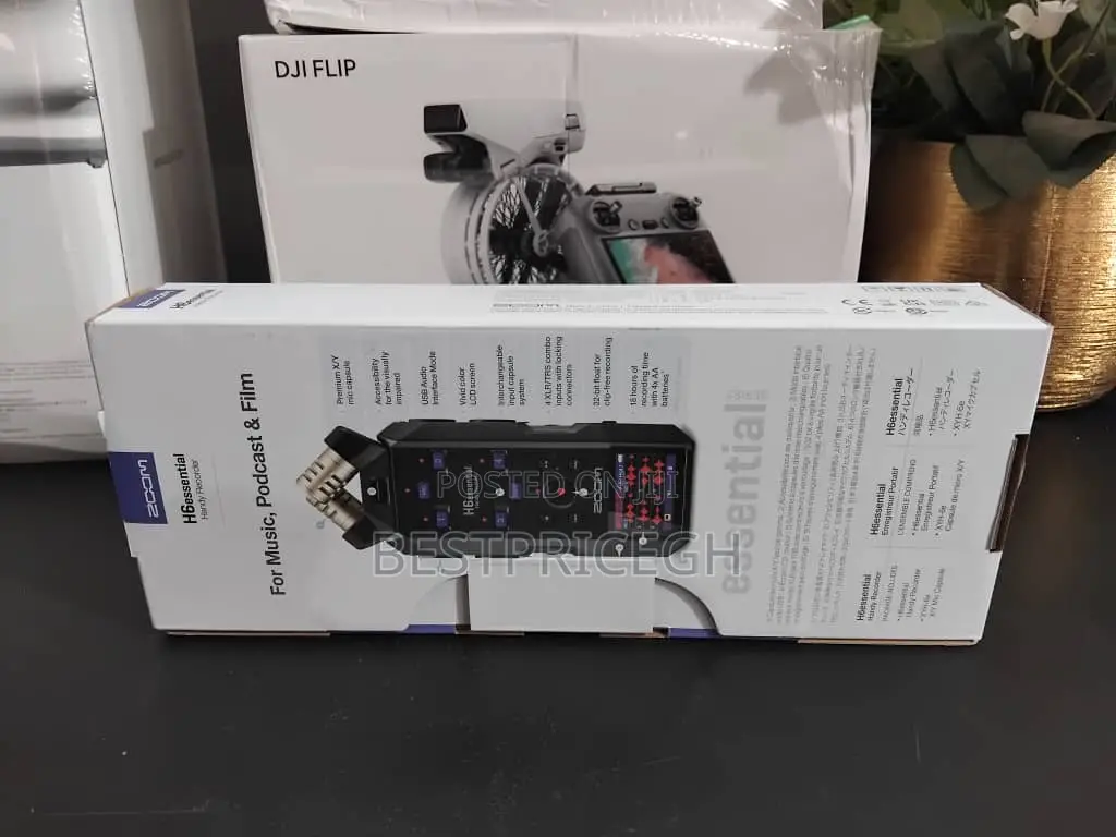 Zoom H6essential 6-Track 32-Bit Float Portable Recorder. in Kokomlemle ...