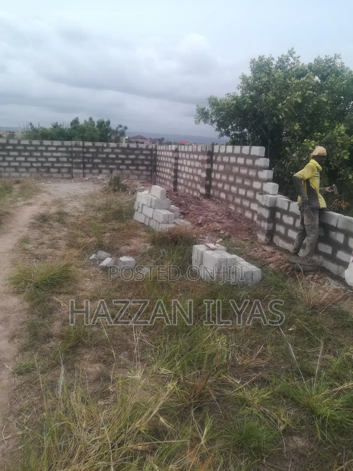 Fence Wall Construction in Oyibi - Building & Trade Services, Hazzan ...