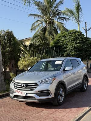 Hyundai Santa Fe SE AWD 2018 Silver in Achimota - Cars, Yesu Dea | Jiji ...