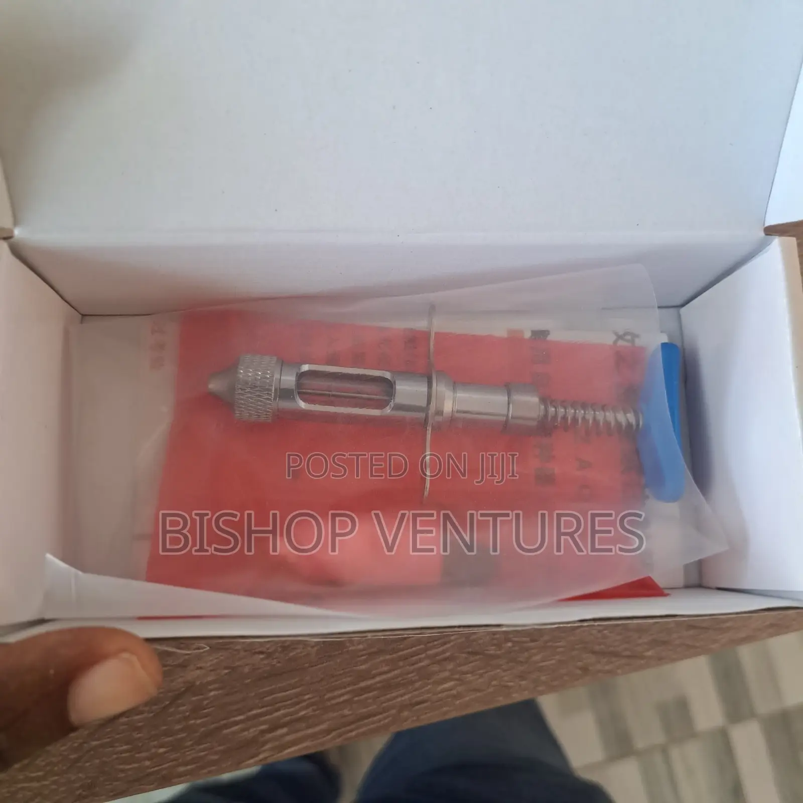 Automatic Fowl Pox Vaccination Gun in Taifa-Burkina - Farm Machinery ...