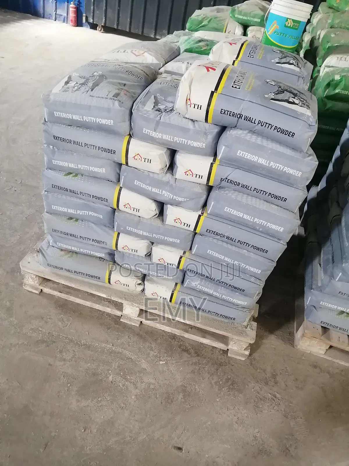 Skimming/Putty Powder(Exterior Gray) for sale - Emy Price: GH₵ 165 on ...