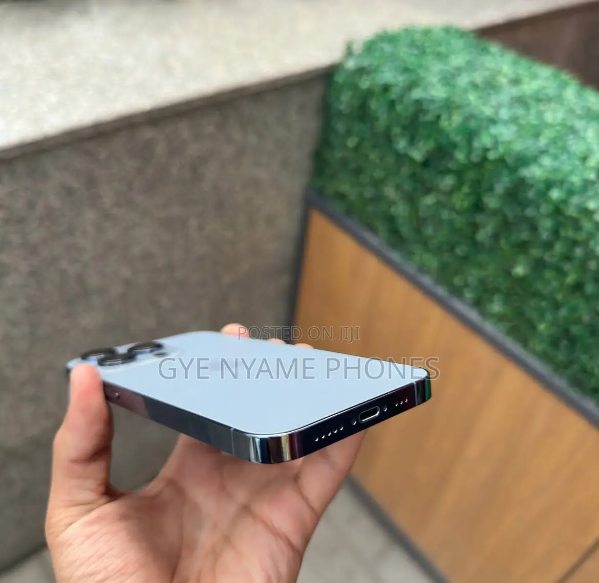 Apple iPhone 13 Pro Max 256 GB Blue in Accra Metropolitan - Mobile Phones, Ebenezer Yeboah ...