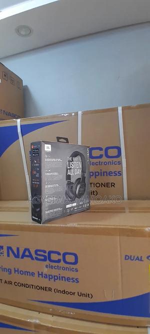 Placid JBL Headphone Live 675 Nc in Accra Metropolitan - Headphones, Agyeiwaa Amoako | Jiji.com.gh