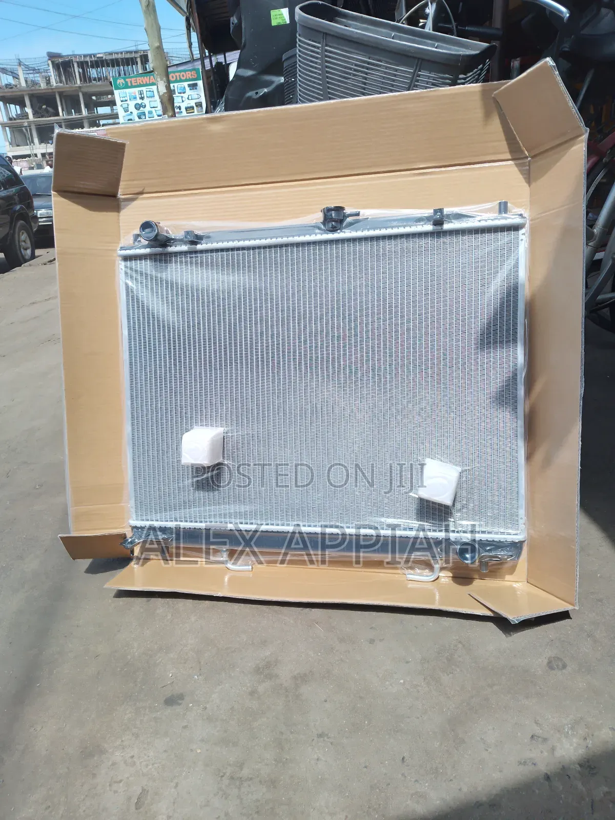 Mitsubishi Pajero 4m40 Radiator in Abossey Okai - Vehicle Parts ...