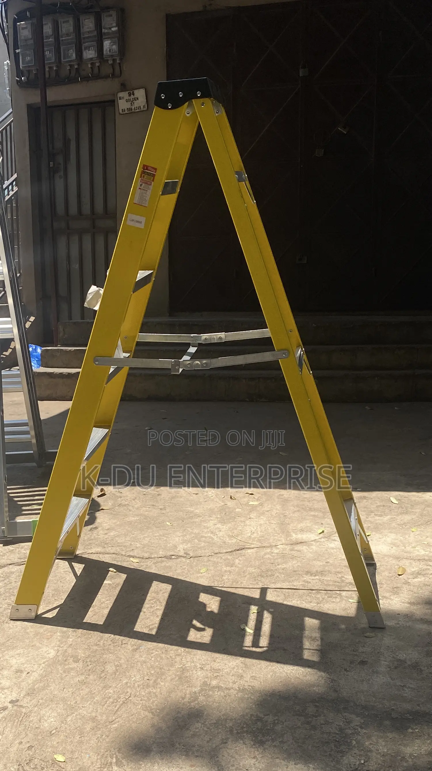 Fiberglass 5+1 Step Ladder a-Shape in Kwashieman - Other Repair ...