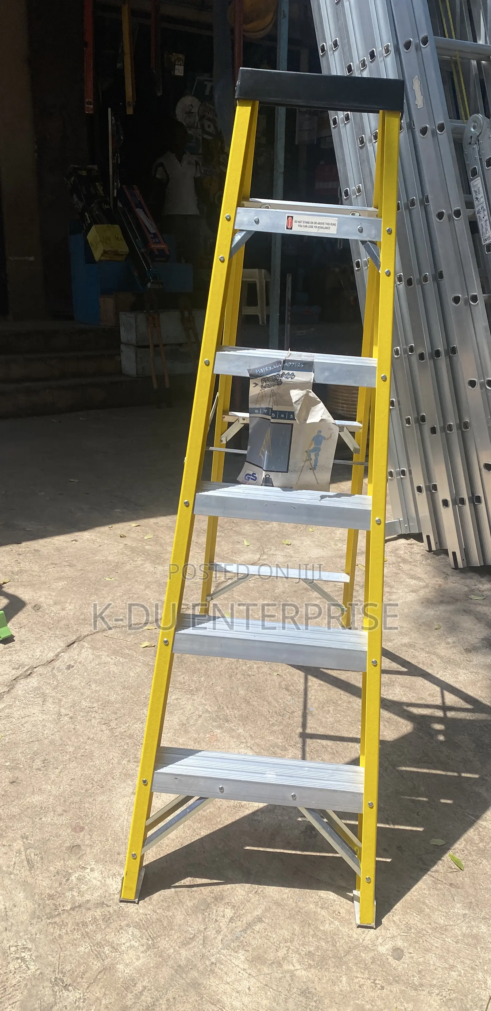 Fiberglass 5+1 Step Ladder a-Shape in Kwashieman - Other Repair ...