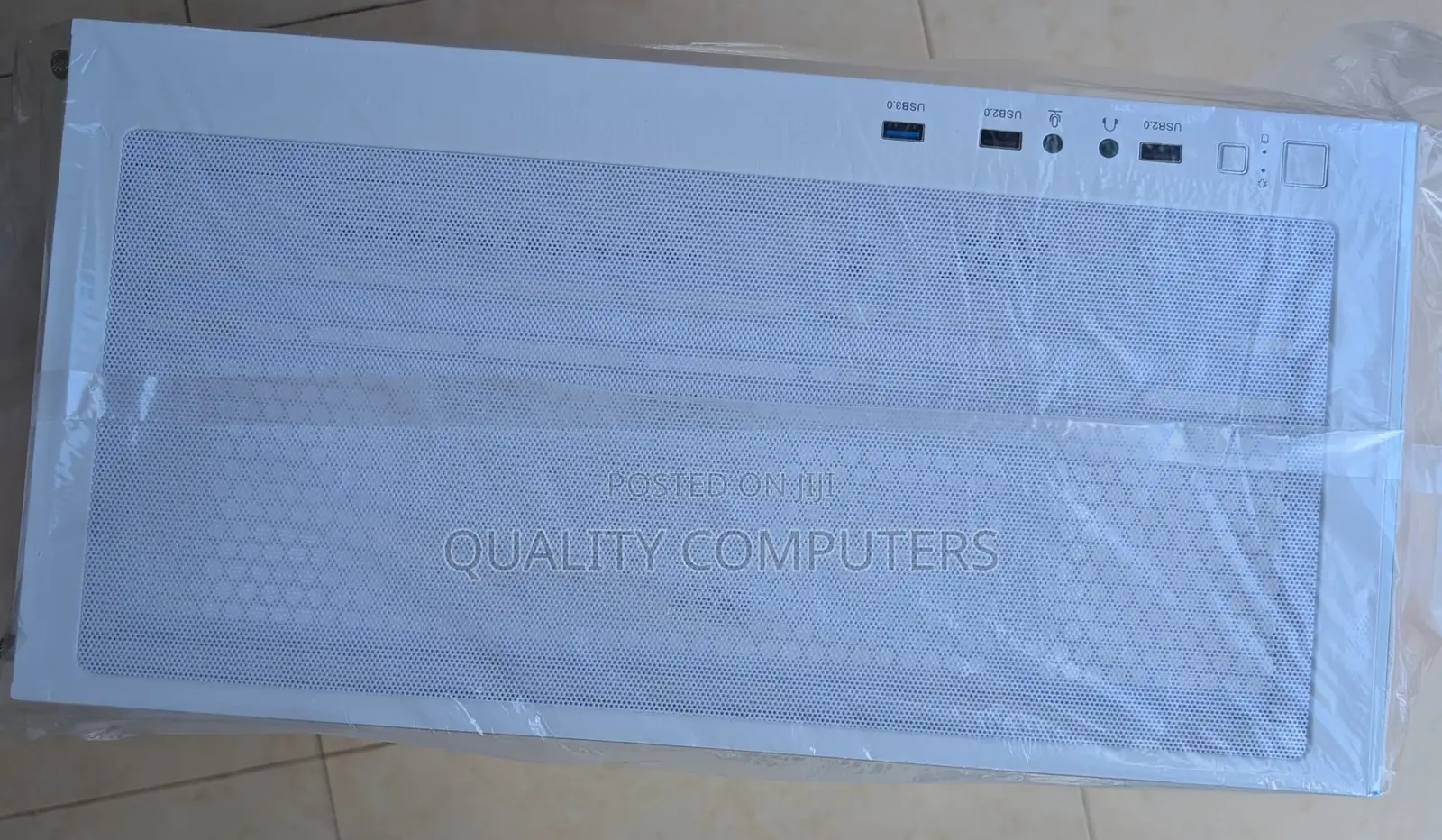 Fish Tank Pc Case / Chassis + 5 Argb Fans in Tema Metropolitan ...