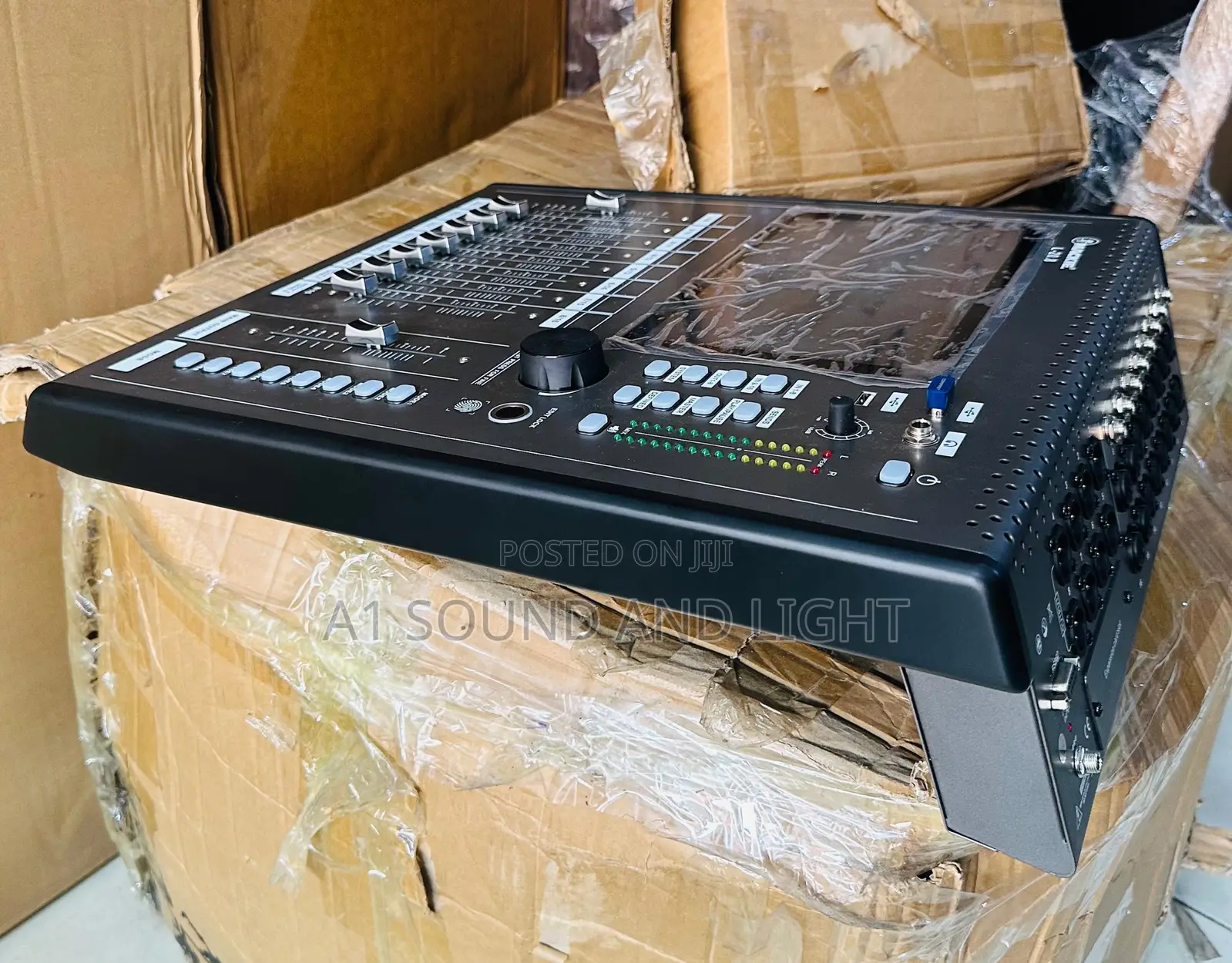 Mackie 16-channels Digital Mixer Console in Accra Metropolitan - Audio ...