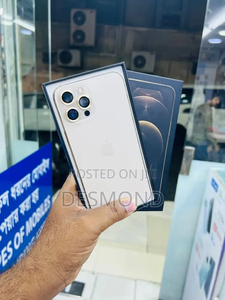 Apple iPhone 12 Pro Max 256 GB Gold in Accra Metropolitan - Mobile ...