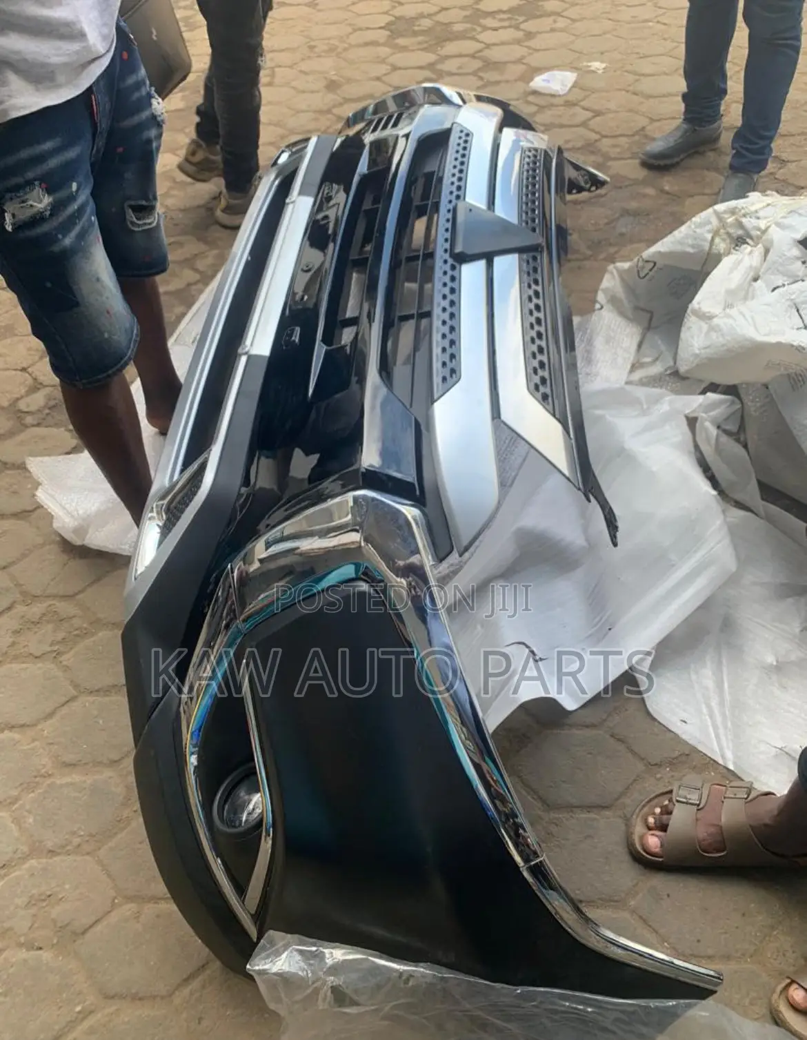 2017-2020 Complete Front Bumper For Mitsubishi Outlander in Abossey ...