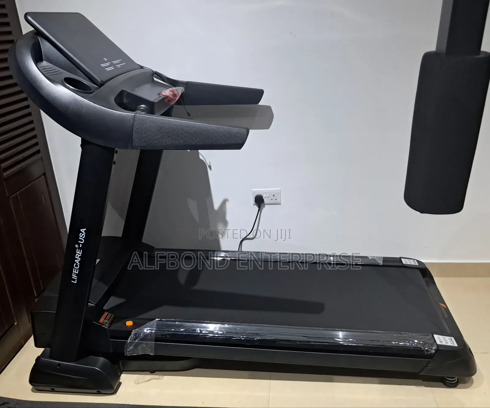Ciapo Q6 150kg Robust Treadmill With Massager. 150kg in Accra ...