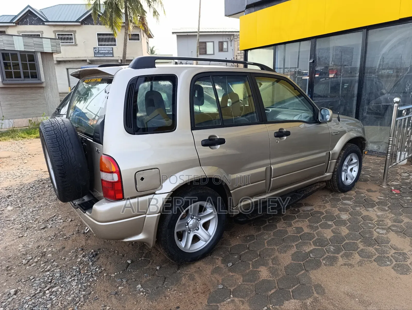 Suzuki Vitara 2008 Gold in Awoshie - Cars, Albert Allotey | Jiji.com.gh