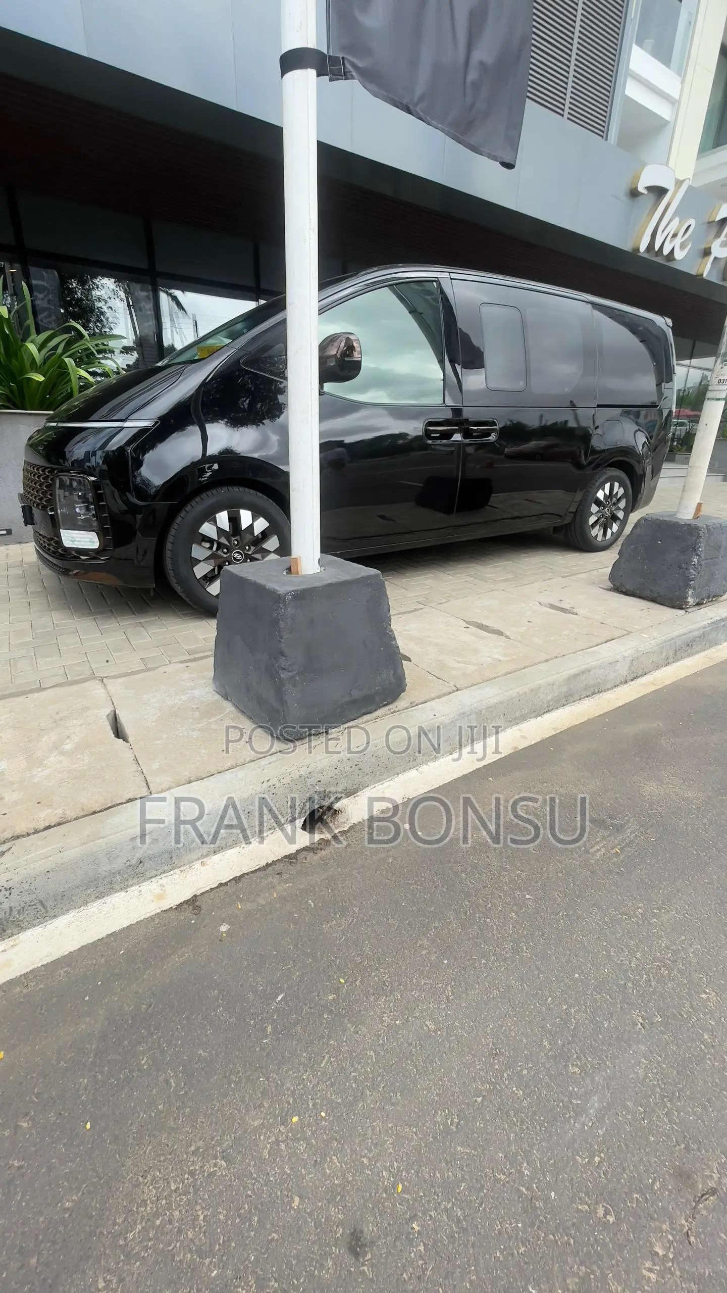 Hyundai Staria 8-Seater Van for Rent in Accra Metropolitan - Rental ...