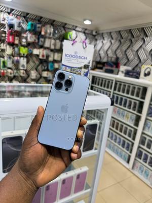 Apple iPhone 13 Pro Max 256 GB Blue in Accra Metropolitan - Mobile Phones, Dennis Dua | Jiji.com.gh