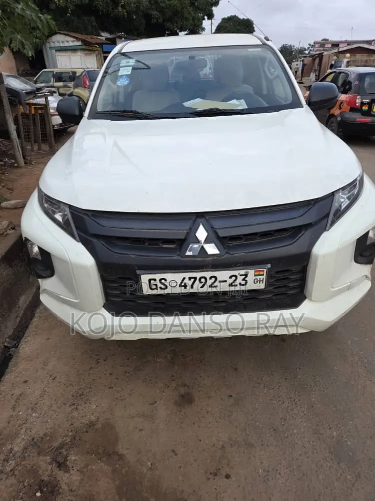 Mitsubishi L200 2023 White in Achimota - Cars, Kojo Danso Ray | Jiji.com.gh