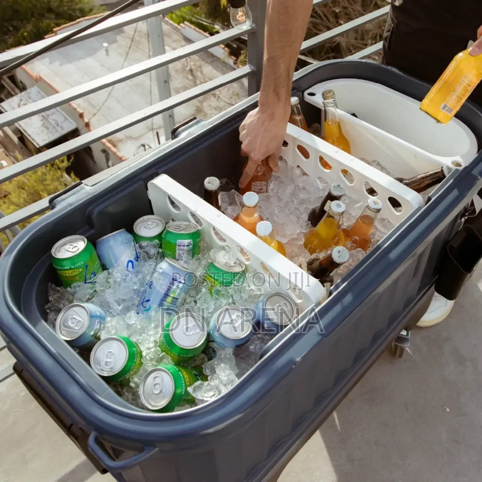 Igloo 198 Can Party Bar Ice Chest Cooler 125 Quart for sale - DN Arena ...