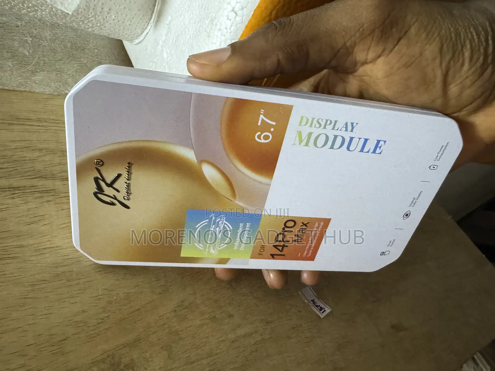 Normal Phone Screen for 14pro, 14 Pro Max and 15 Pro Max in Circle ...