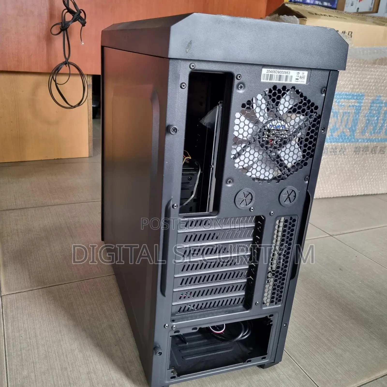 Atx Mid Tower Computer Case In Lapaz - Computer Hardware, Digital