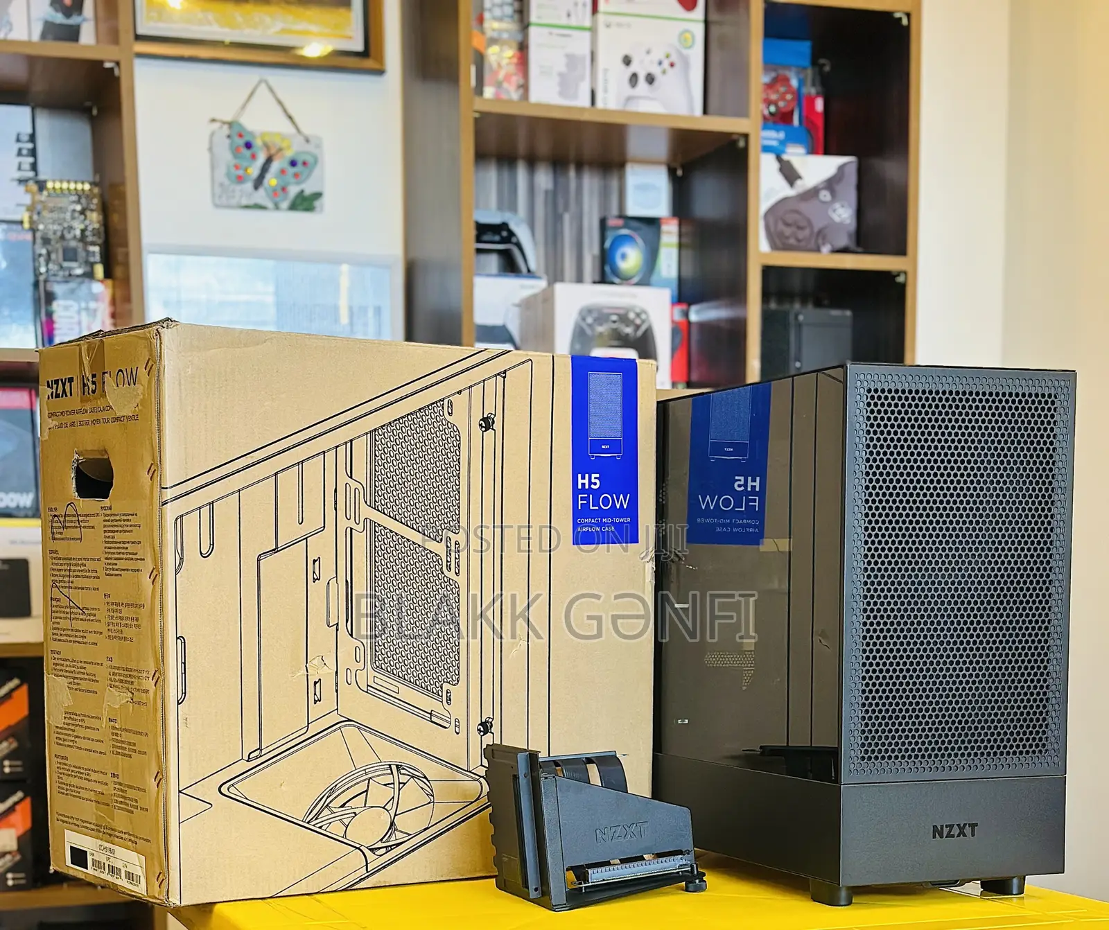 Nzxt H5 Flow 2022 Case + Nzxt Gpu Vertical Mount Kit in Kumasi ...
